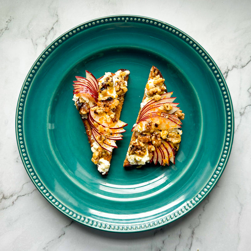 Pear and Ricotta Toast | GOLO